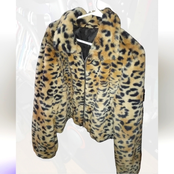 Jackets & Coats | Nwot Sexy Faux Fur Animal Print Cropped Bomber Jacket Coat 1x | Poshmark
